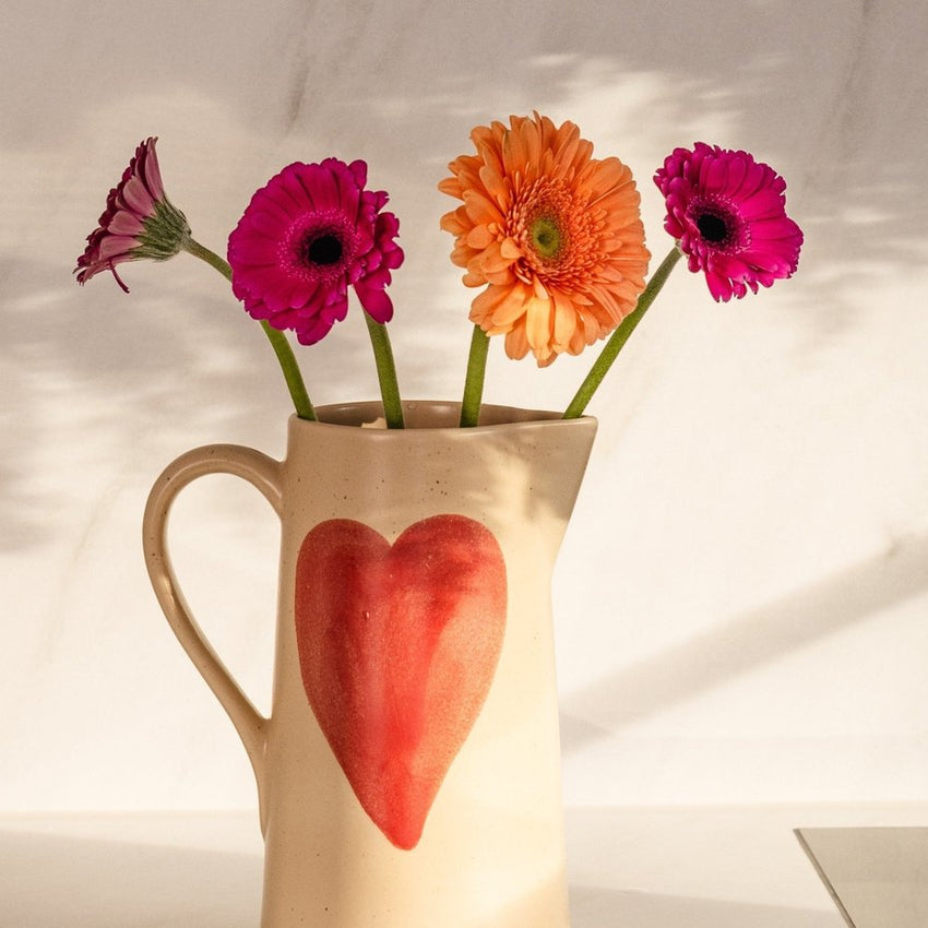Pitcher 1.5L Cozy Hearts Limited Edition stoneware ceramic – Egg Back Home